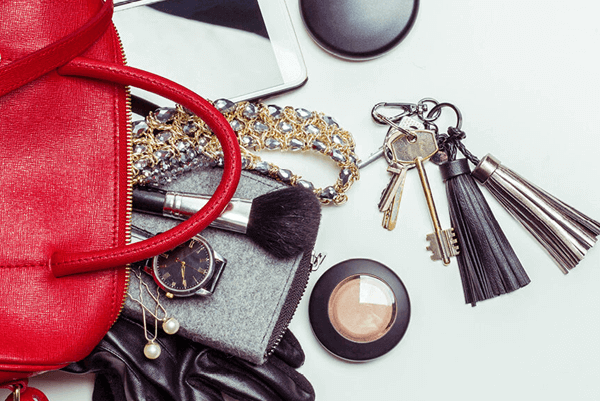 How to Organize Your Messy Bag?