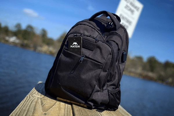 Tips for men buying travel backpack